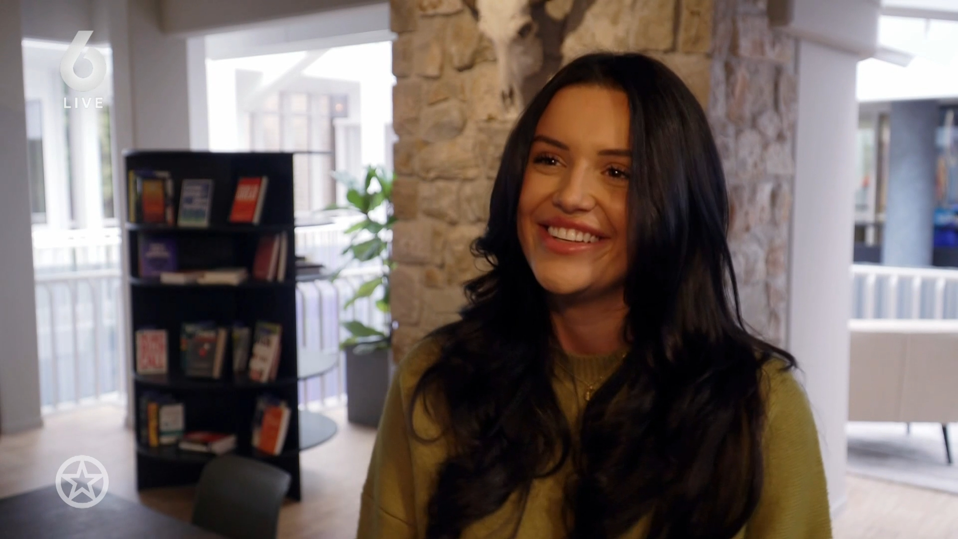 GEFELICITEERD! Senna verrast Floris met bijzonder cadeau na De Bondgenoten – Daily News