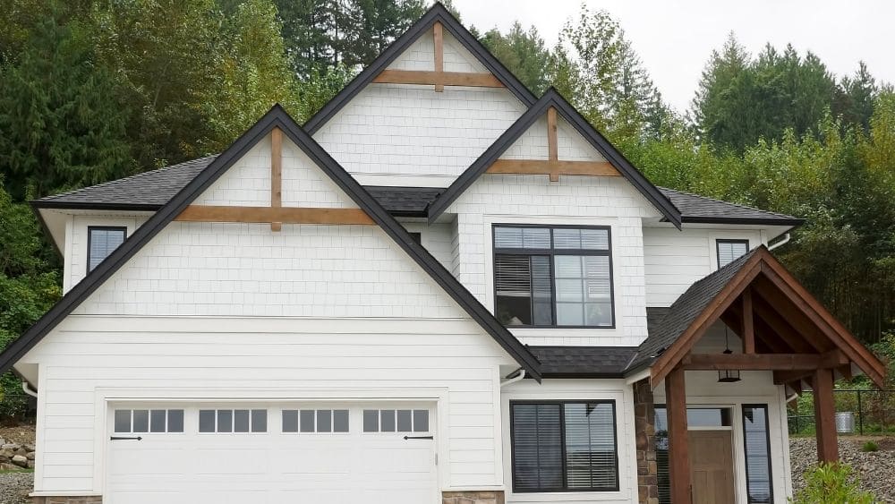 20 Unique House Siding Options - NewHomeSource.com