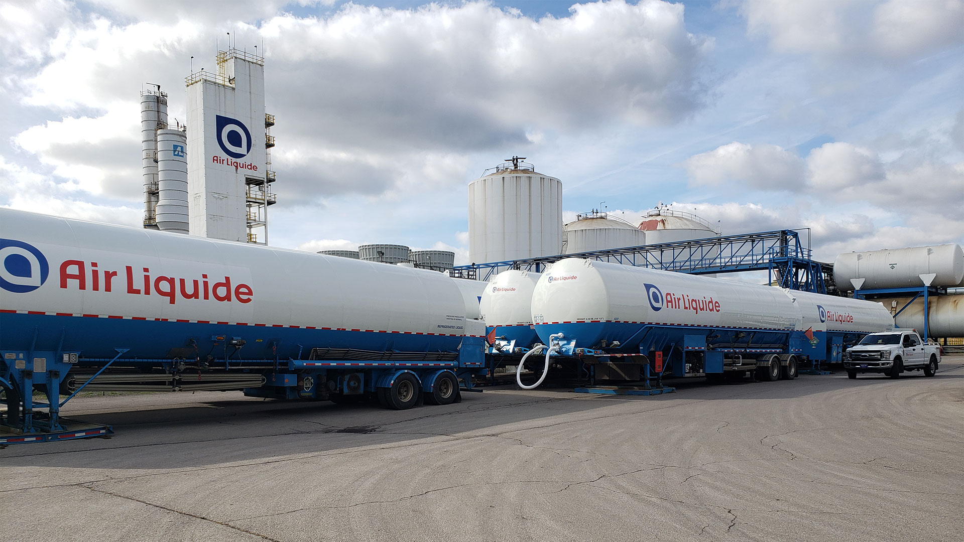 Nitrogen Pumping Services - Process & Pipeline | Air Liquide Canada