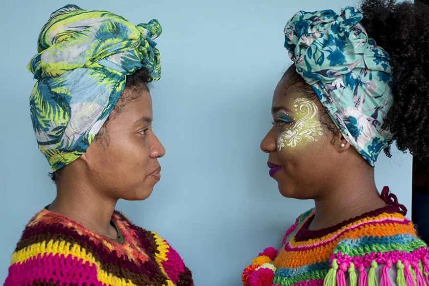 Violeta y Daniela Vivas, dos hermanas unidas por el arte