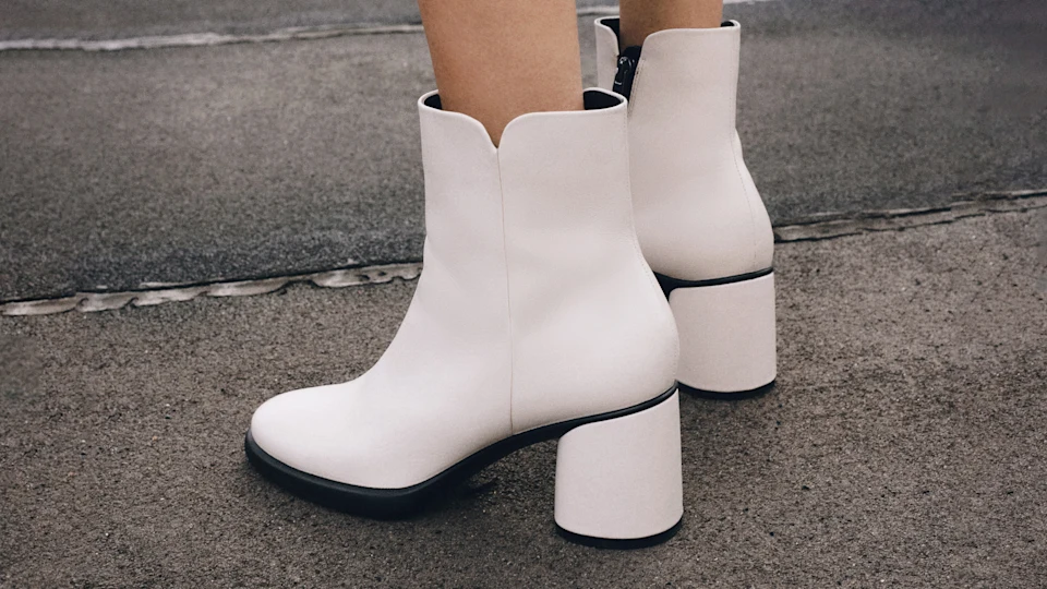 ECCO Women's Shoes, Accessories & Leather Goods | ECCO®