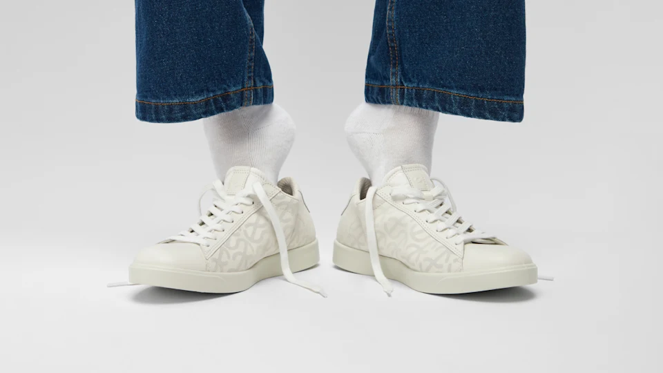 Official ECCO® Online Shop – Quality Footwear & Leather Goods