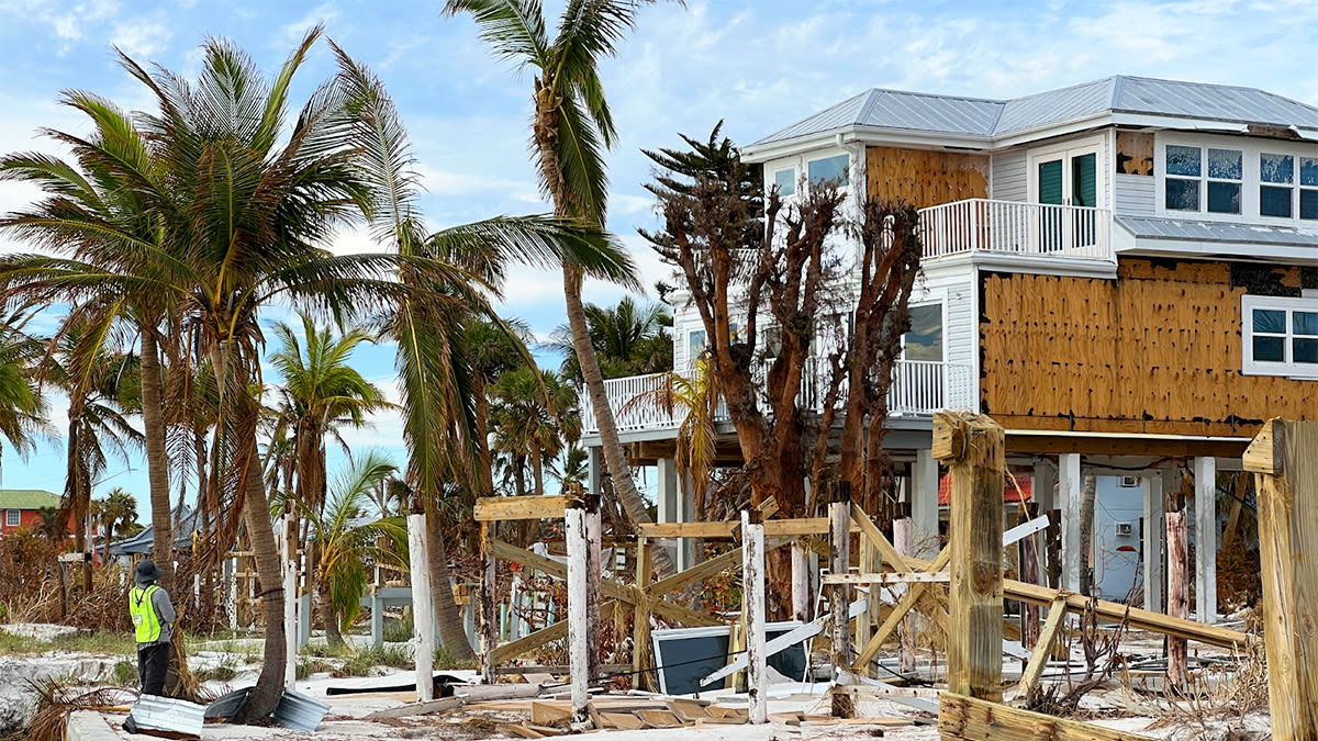 Damage assessment after Hurricane Ian with drones | Pix4D