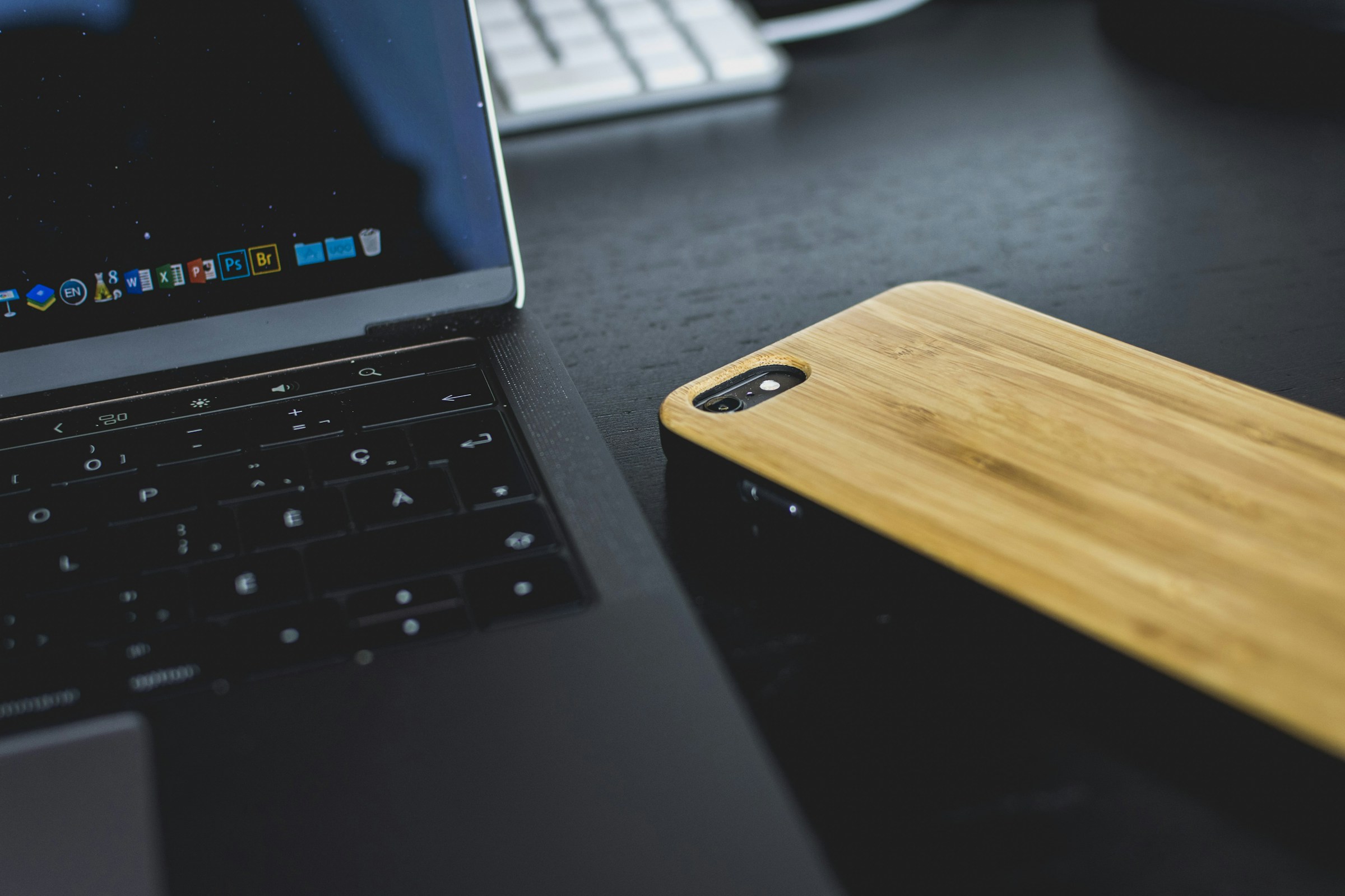 Telefoon hoesjes tot -75%* | Lounge by Zalando