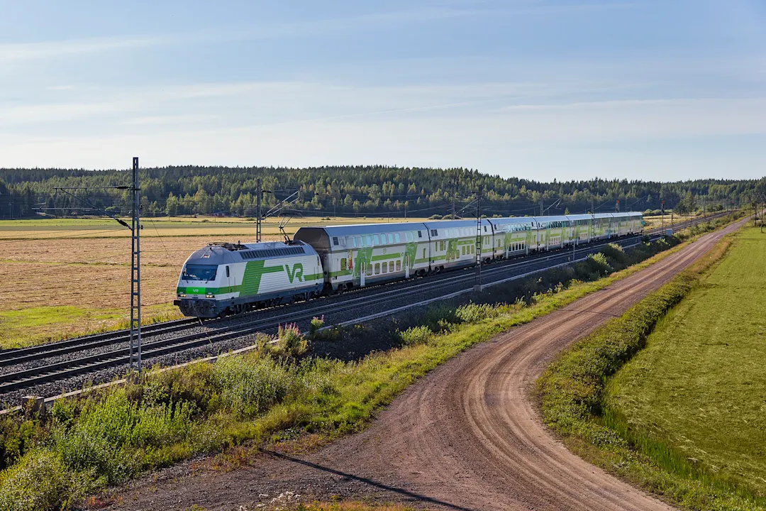 Railway stations and routes - VR