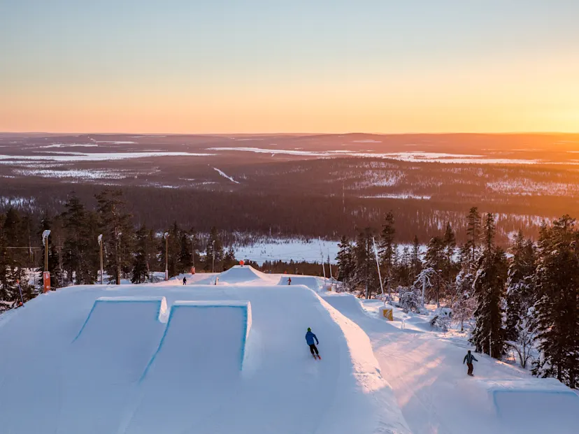 Kolari railway station - VR