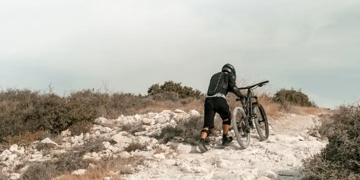 Buy refurbished e-bikes with warranty online | velio