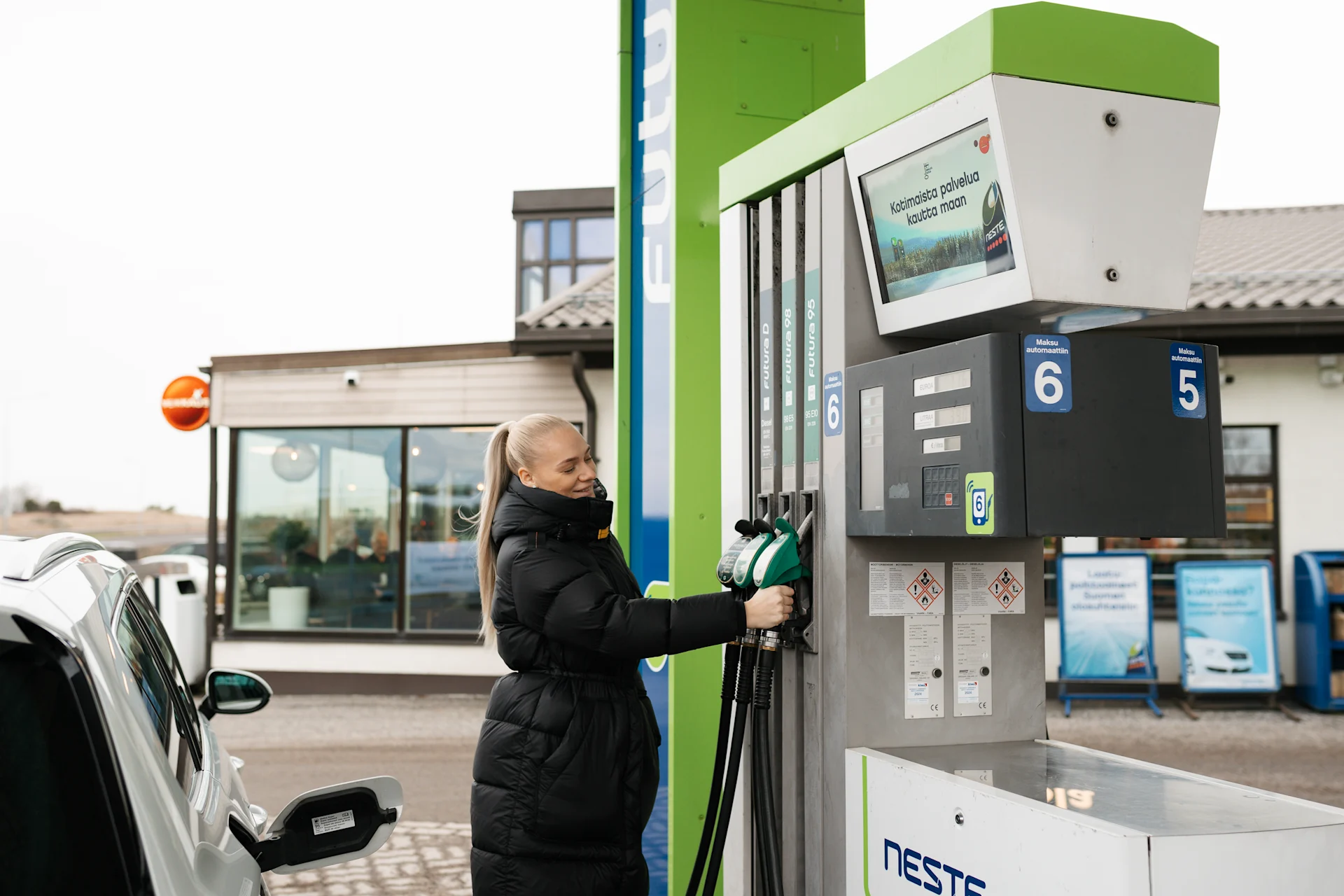 Asematarinat | Neste