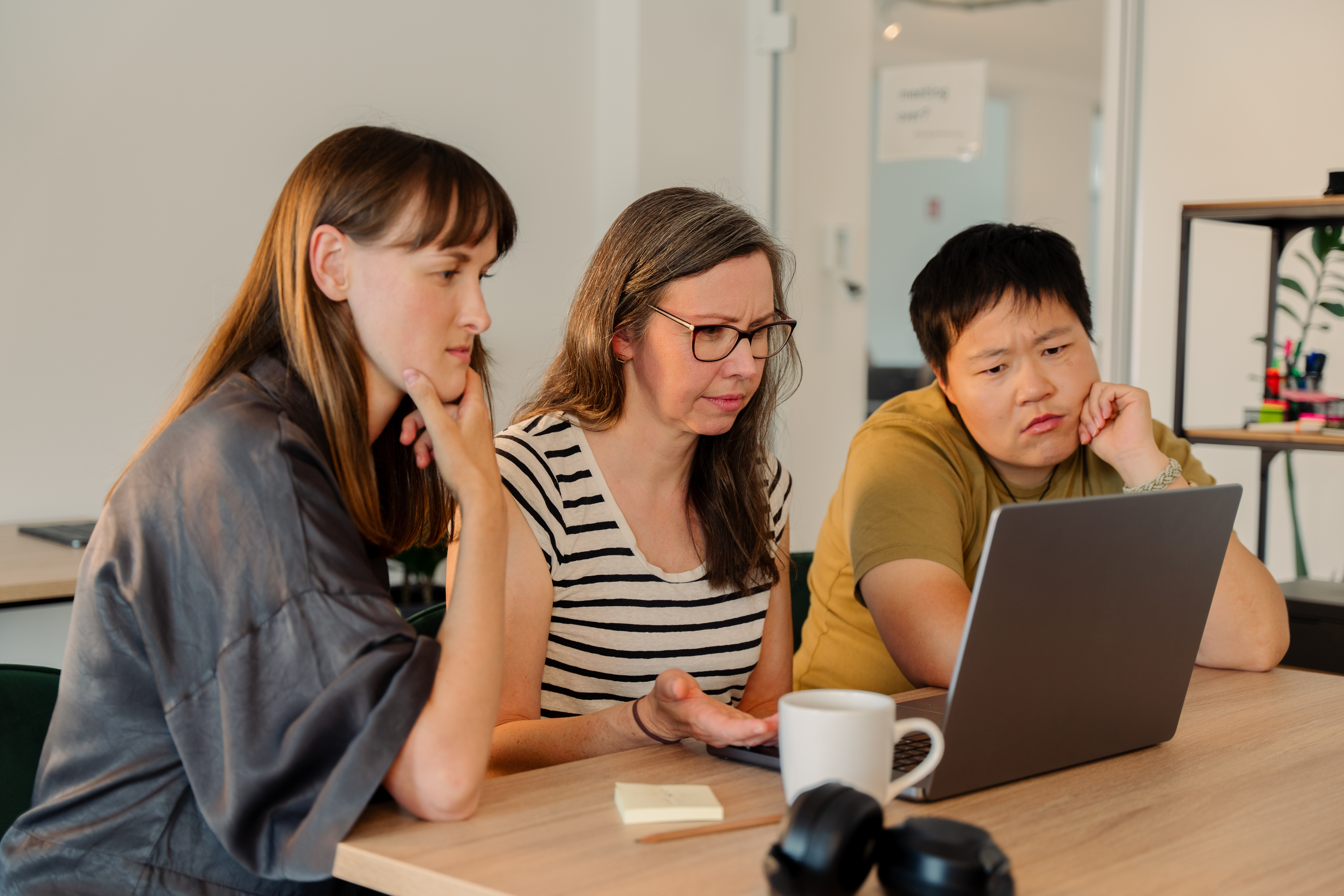 Qualitative Data Analysis: 5 Steps to Understand User Behavior