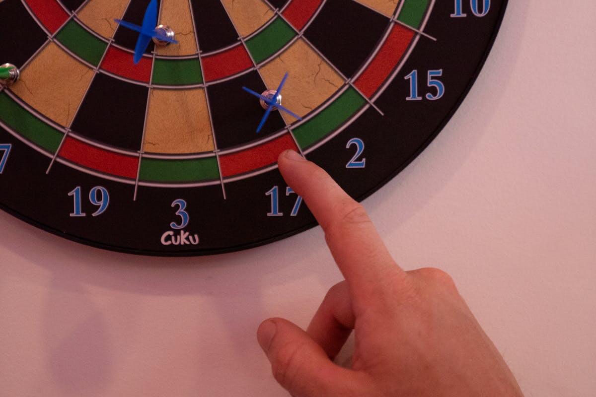 Net Promoter Score (NPS) Benchmarks: What is a Good NPS?