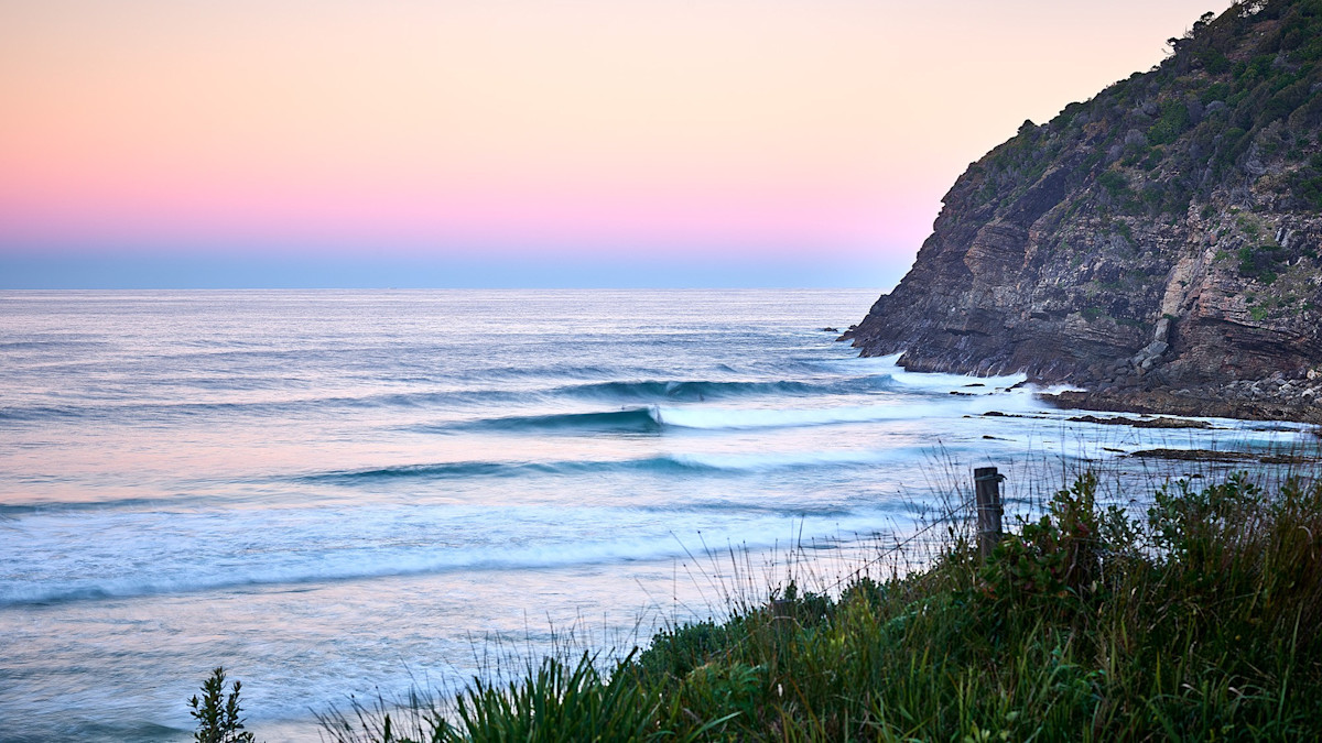 Unwind on a beach holiday in Australia | Stayz