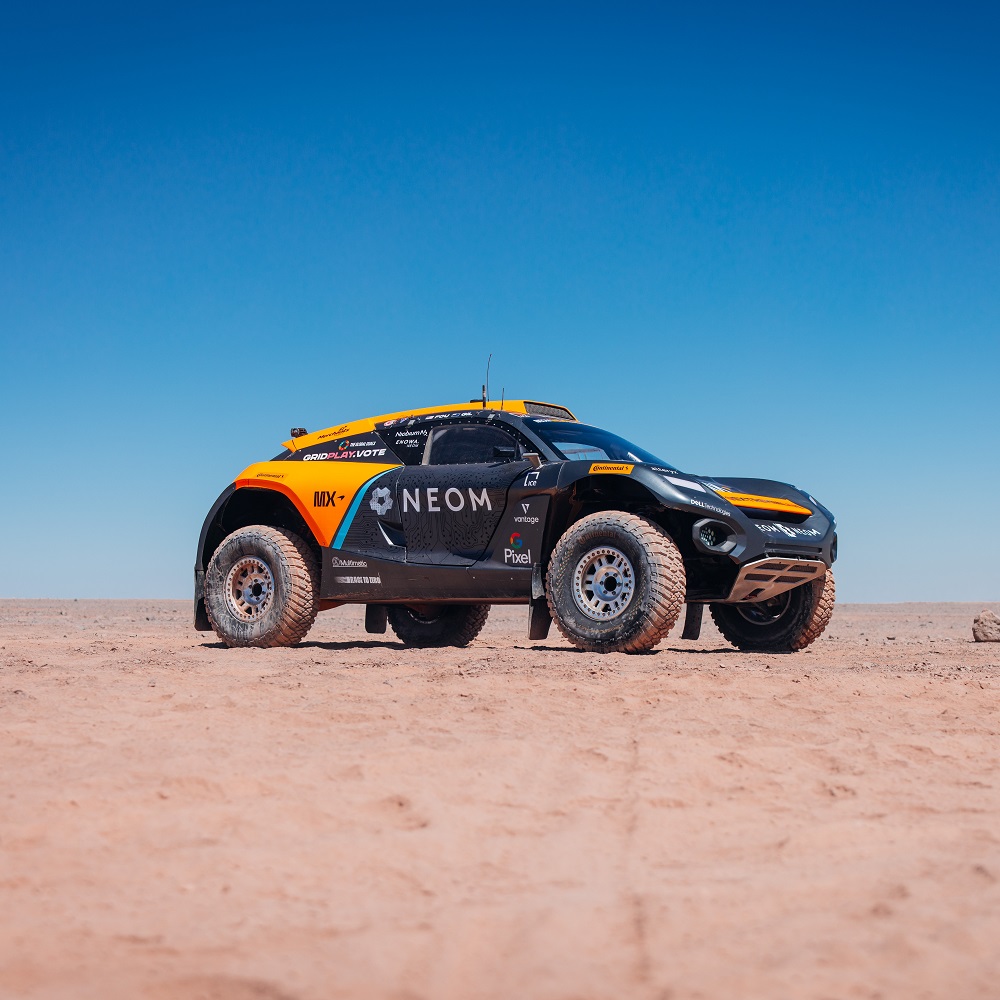 NEOM McLaren Extreme E team