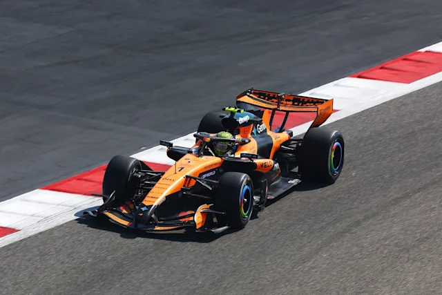 2026 Bahrain Pre-Season Testing 2 - Day 1 - McLaren Report