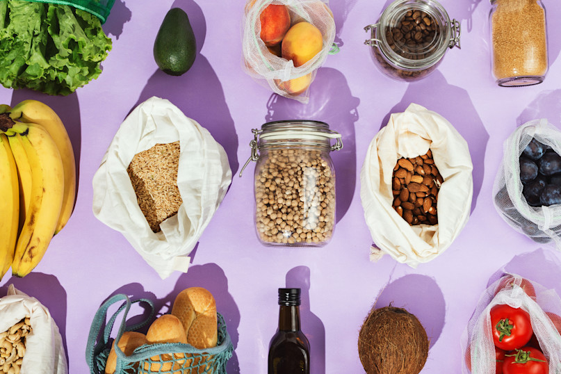 How to Go Plastic-Free in 2023