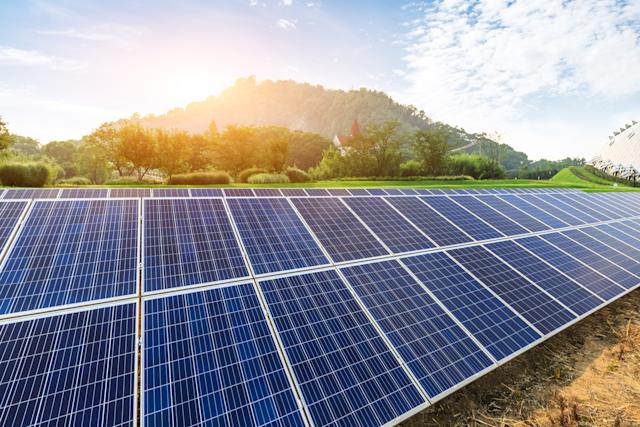 Renewable Energy for RGE Customers [2025 Guide]