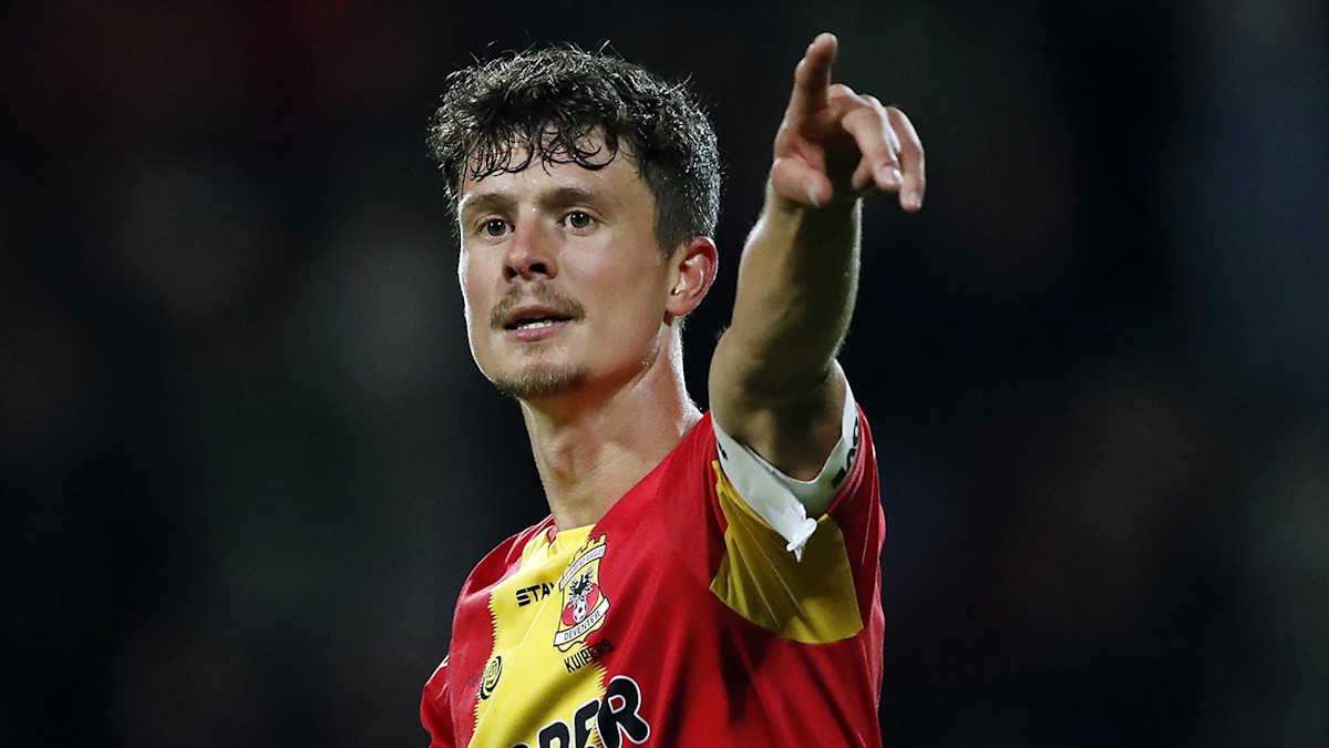 Helmond Sport steekt Bas Kuipers hart onder de riem nadat hij zijn ... Helmond Sport steekt Bas Kuipers hart onder de riem nadat hij zijn ...