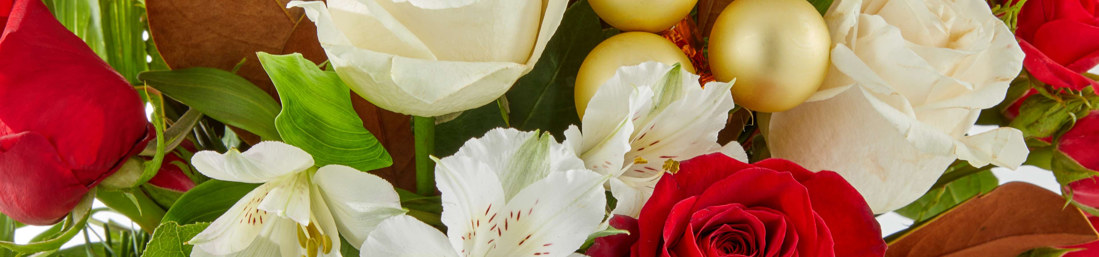 FTD gift boxes | Dedicated To The Smallest Of Skiffs