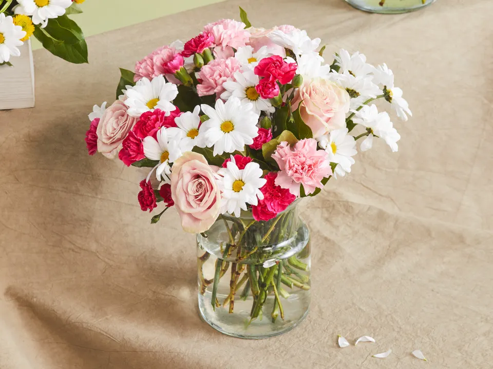Flower Arrangement Delivery: Send Flower Arrangements | FTD