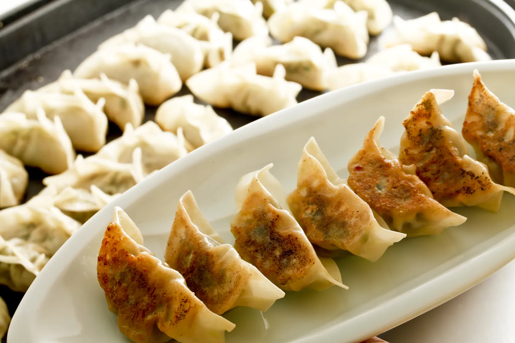 What to Eat During Chinese New Year? 8 Must-haves