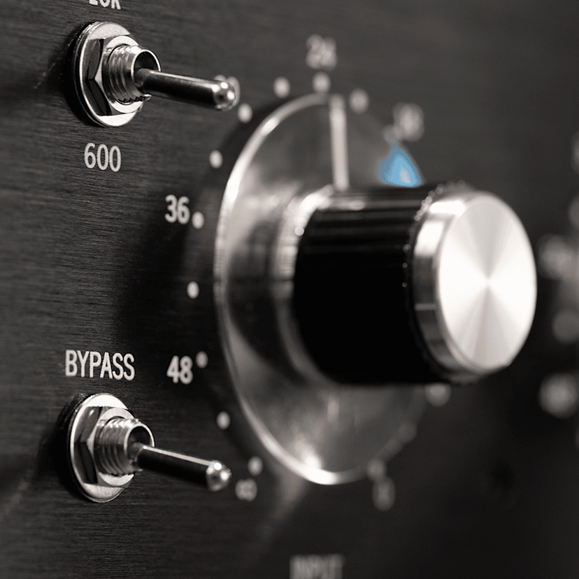 Warm Audio WA76-D & D2 1176-Style Single & Dual-Channel Studio Compressors
