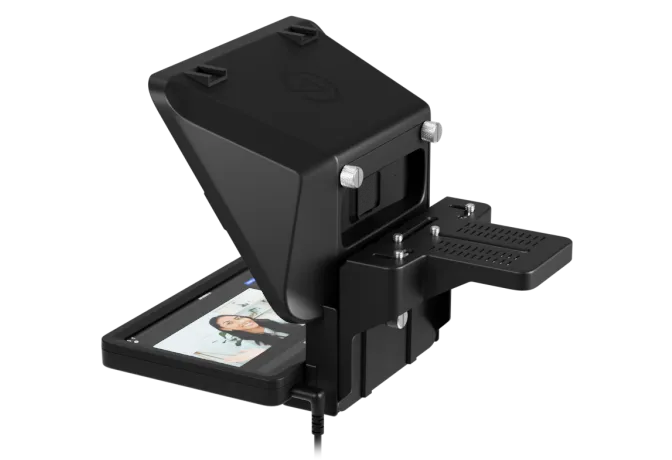 Prompter | All-in-one Teleprompter | Elgato