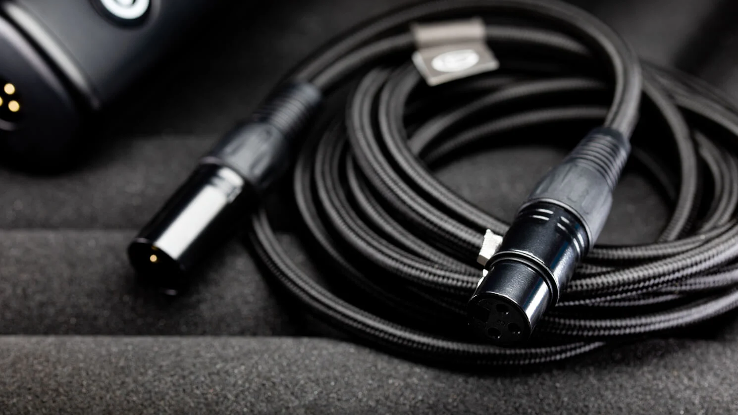Elgato XLR Cable - Vinyl Sài Gòn