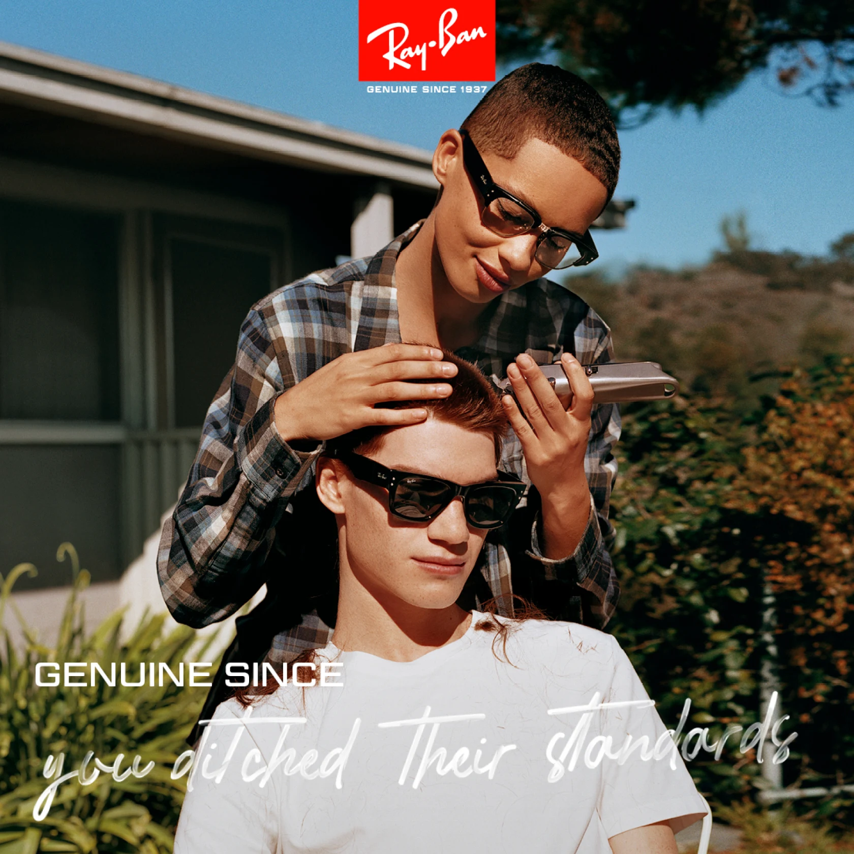 Il Trend Badge nella campagna estate 2023 di Ray-Ban | Pinterest Business