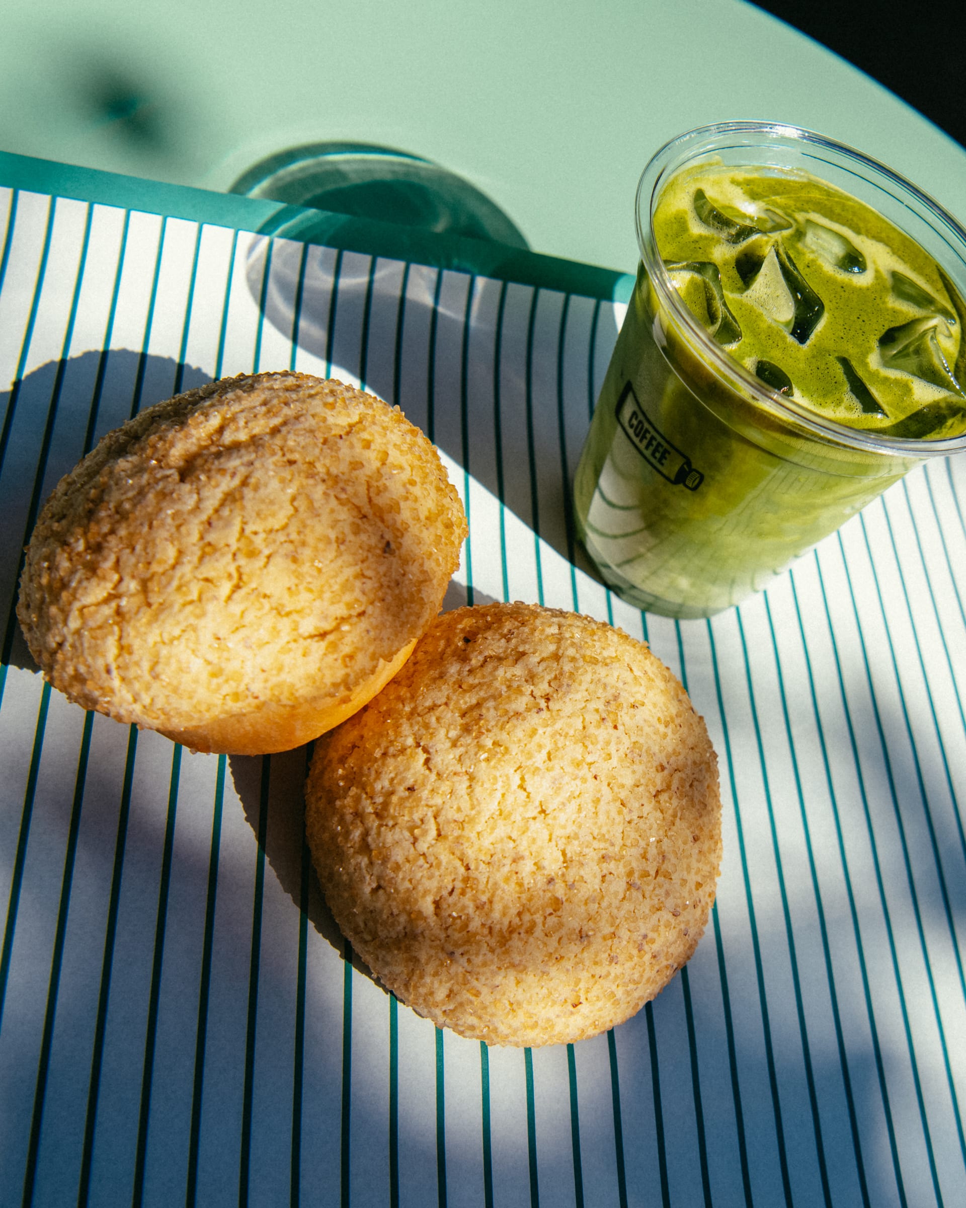 Buy Premium Japanese Melon Bread Online | UnD