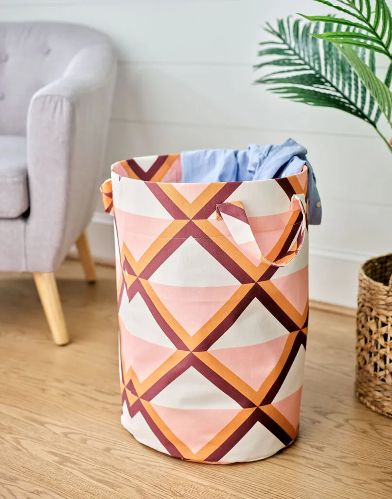 Liven up Laundry Day With This Custom DIY Fabric Laundry Bag