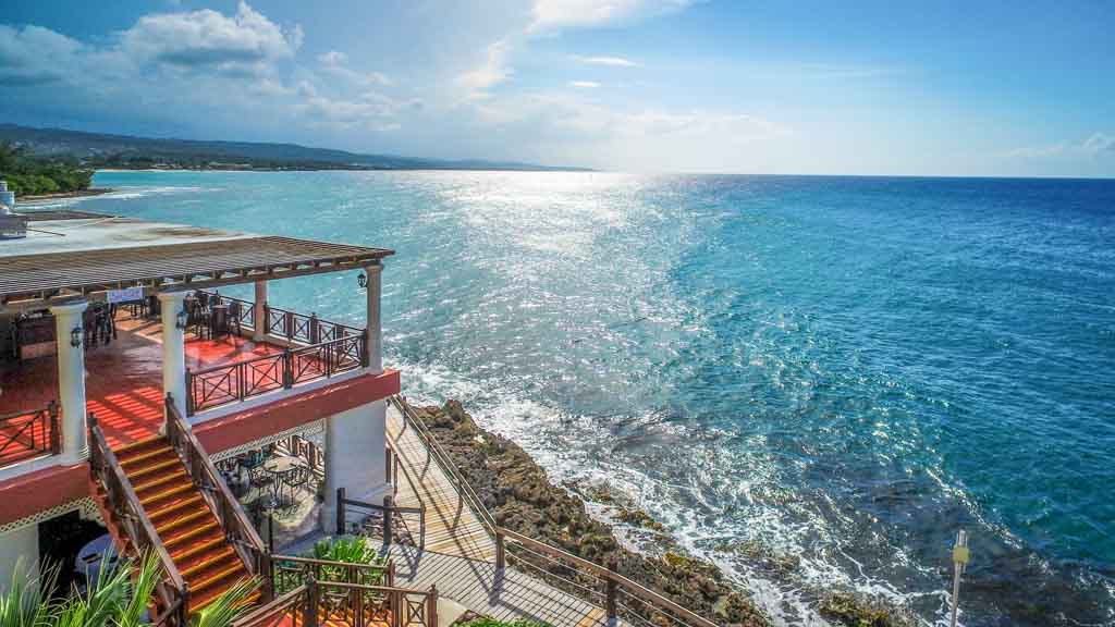 Runaway Bay Jamaica All Inclusive Vacation Deals - Sunwing.ca