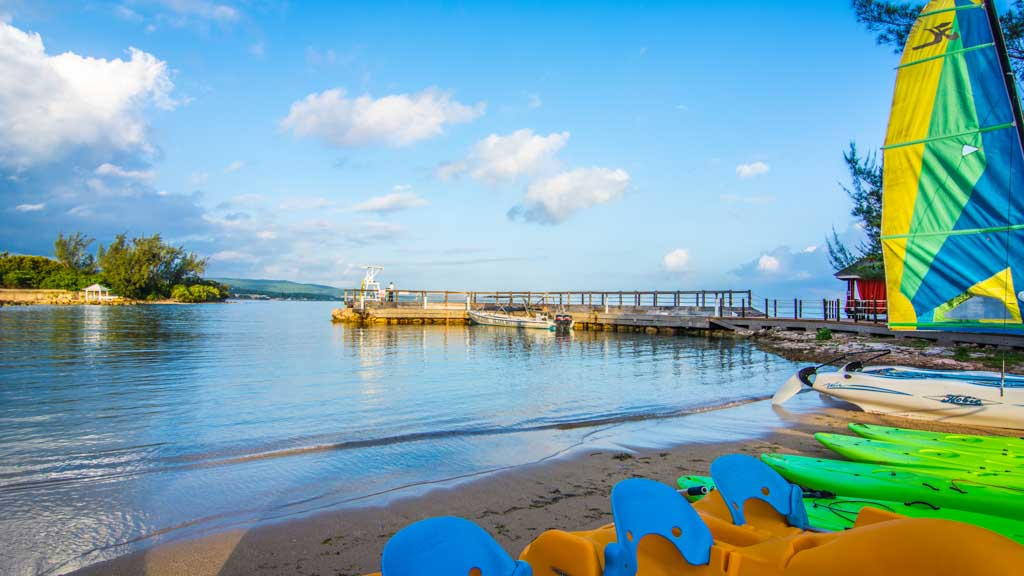 Runaway Bay Jamaica All Inclusive Vacation Deals - Sunwing.ca