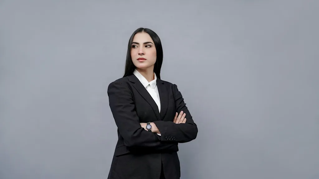 Top 10 Interview Outfits for Women (From Casual to Formal)