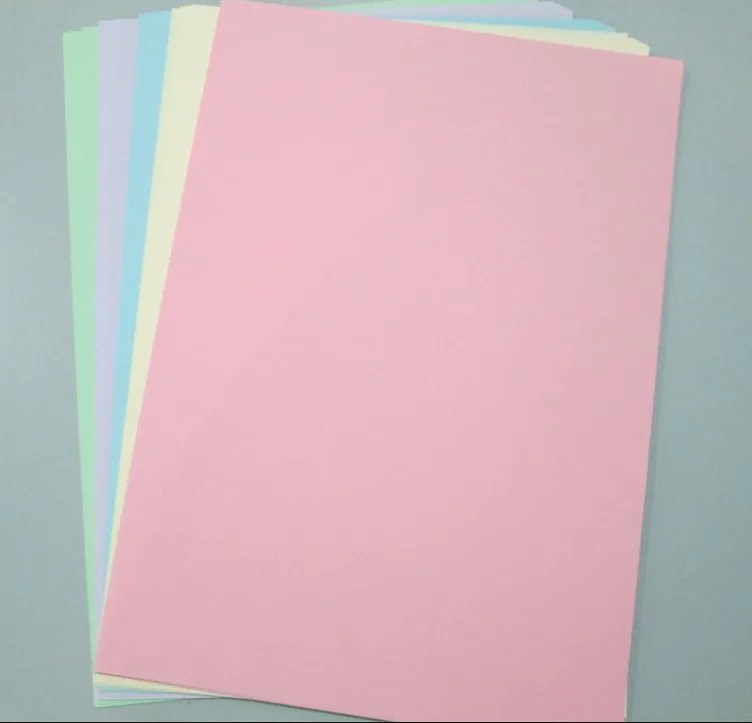 How to Pick the Correct Resume Paper in 2024 [Expert Tips]