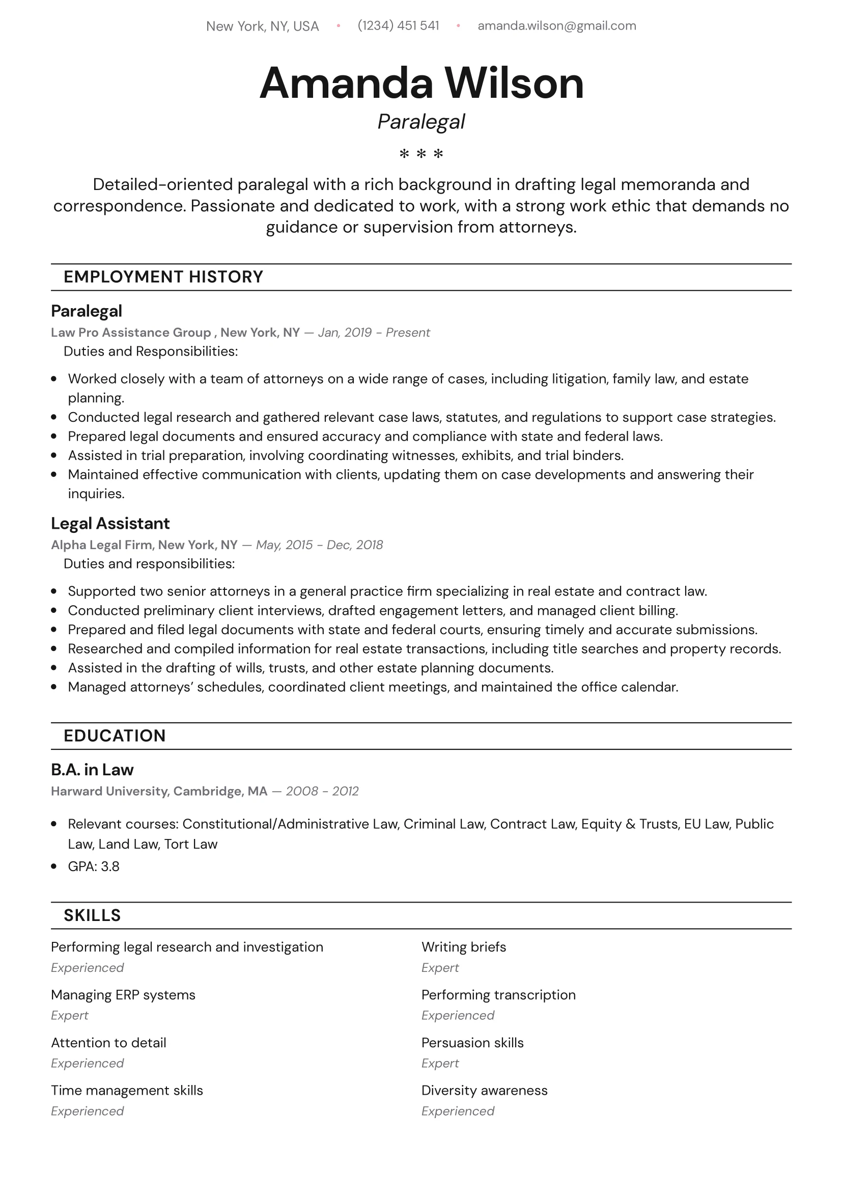 How to Compose a Paralegal Resume (Tips, Template, & More)