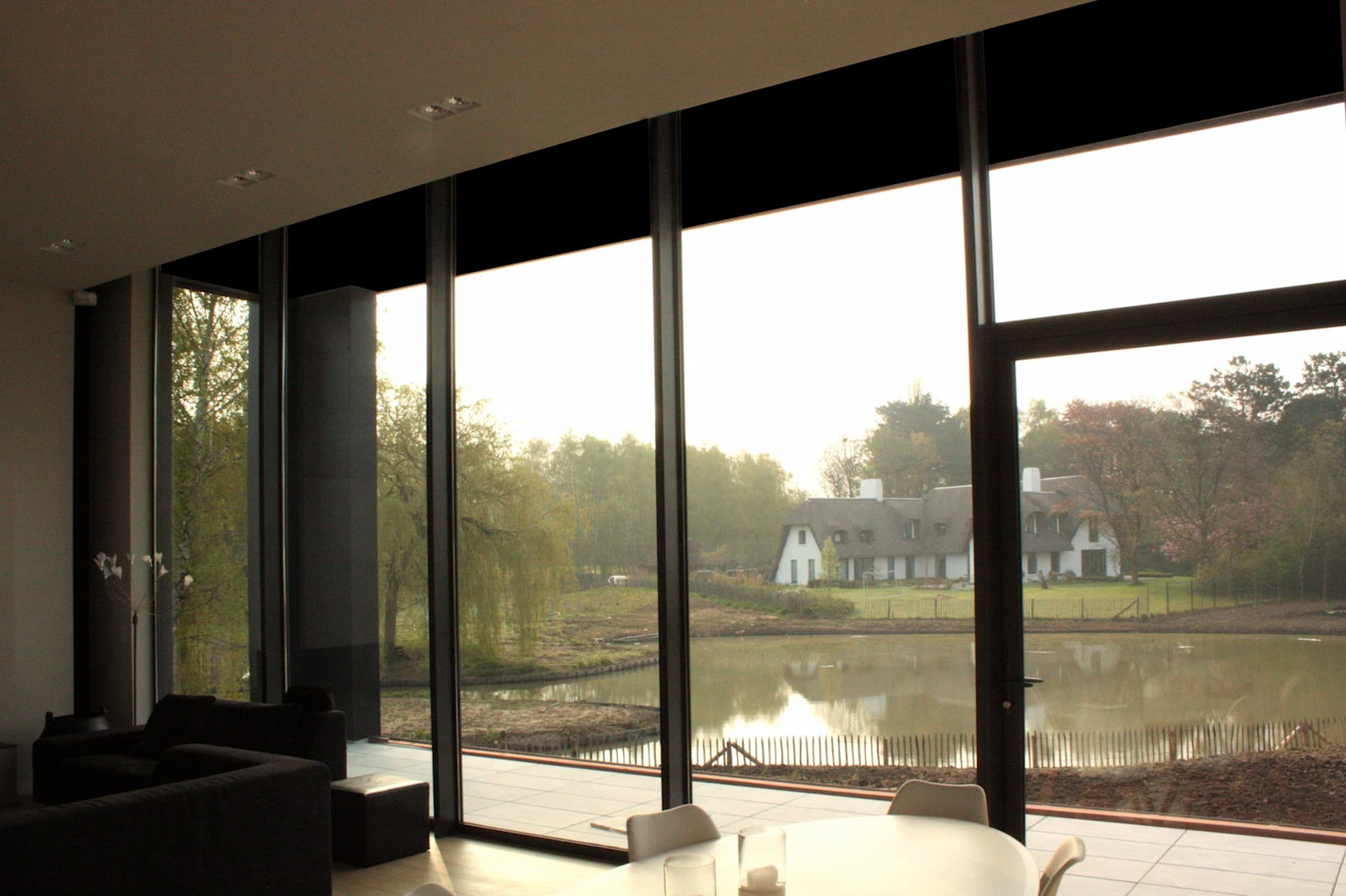 Porte 2 vantaux en Aluminium sur mesure - TECHNAL