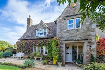 Understanding U-values for windows and doors in the UK - TECHNAL