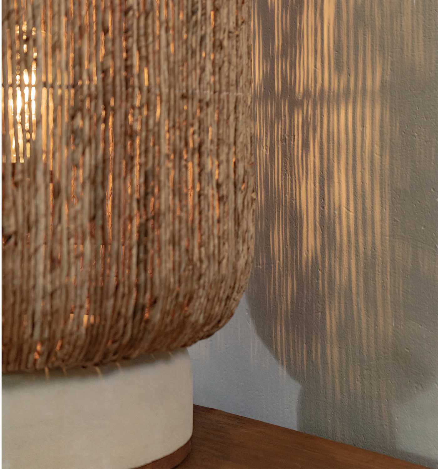 Palma Abaca Table Lamp