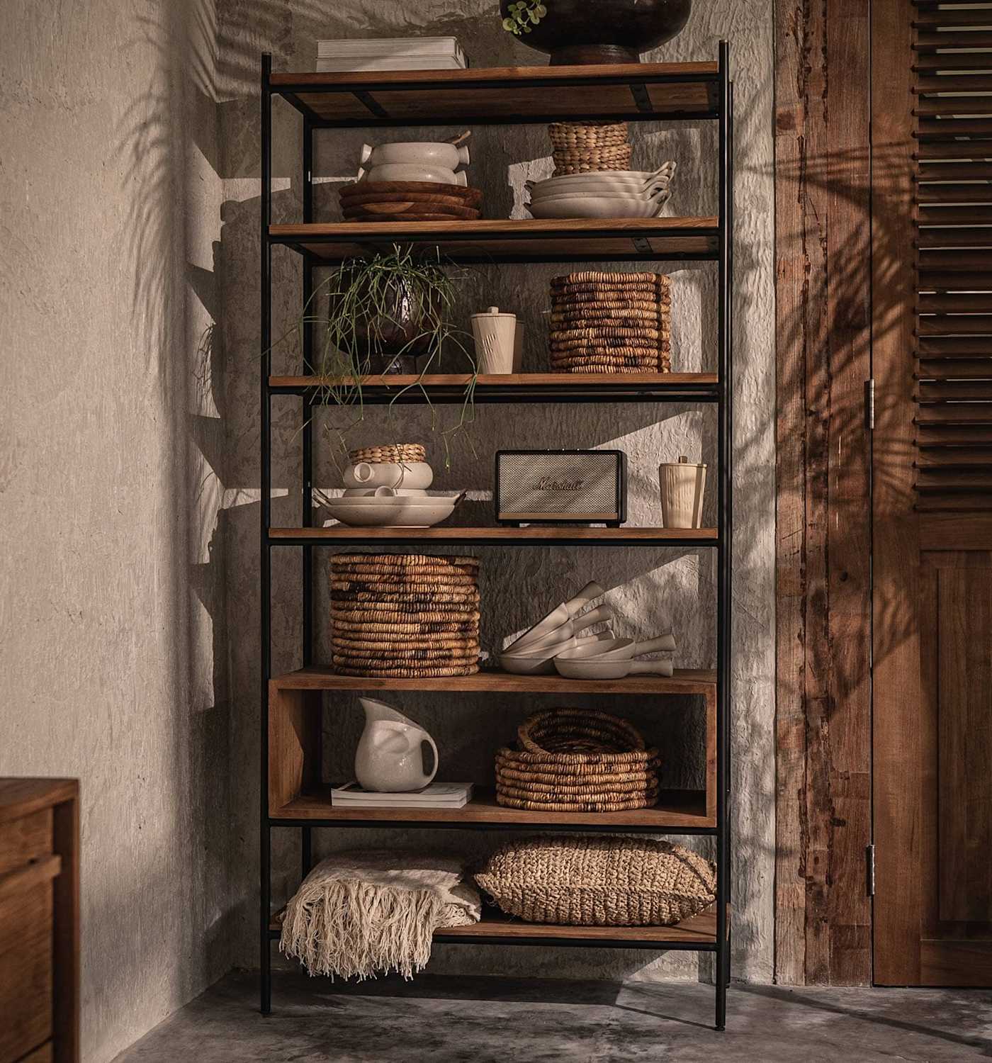 Outline Open Cabinet