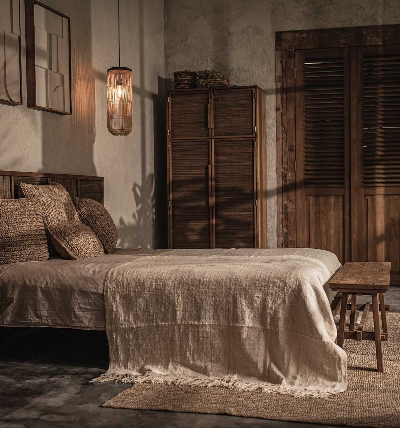 Coco Bed with Side Table