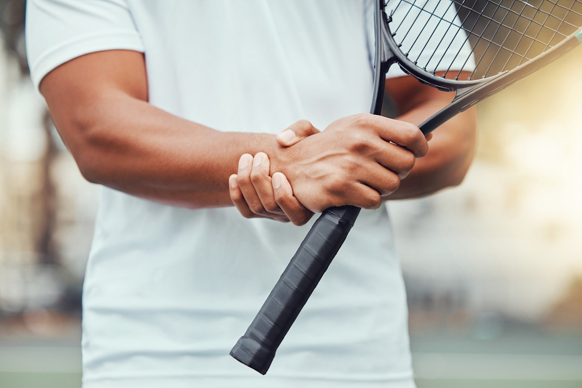 Tennis Wrist Pain and Injuries: Exercises and Tips