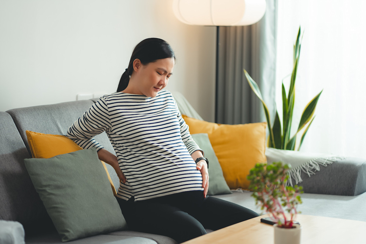 Round Ligament Pain in Pregnancy: Causes and Exercises Round Ligament Pain in Pregnancy: Causes and Exercises