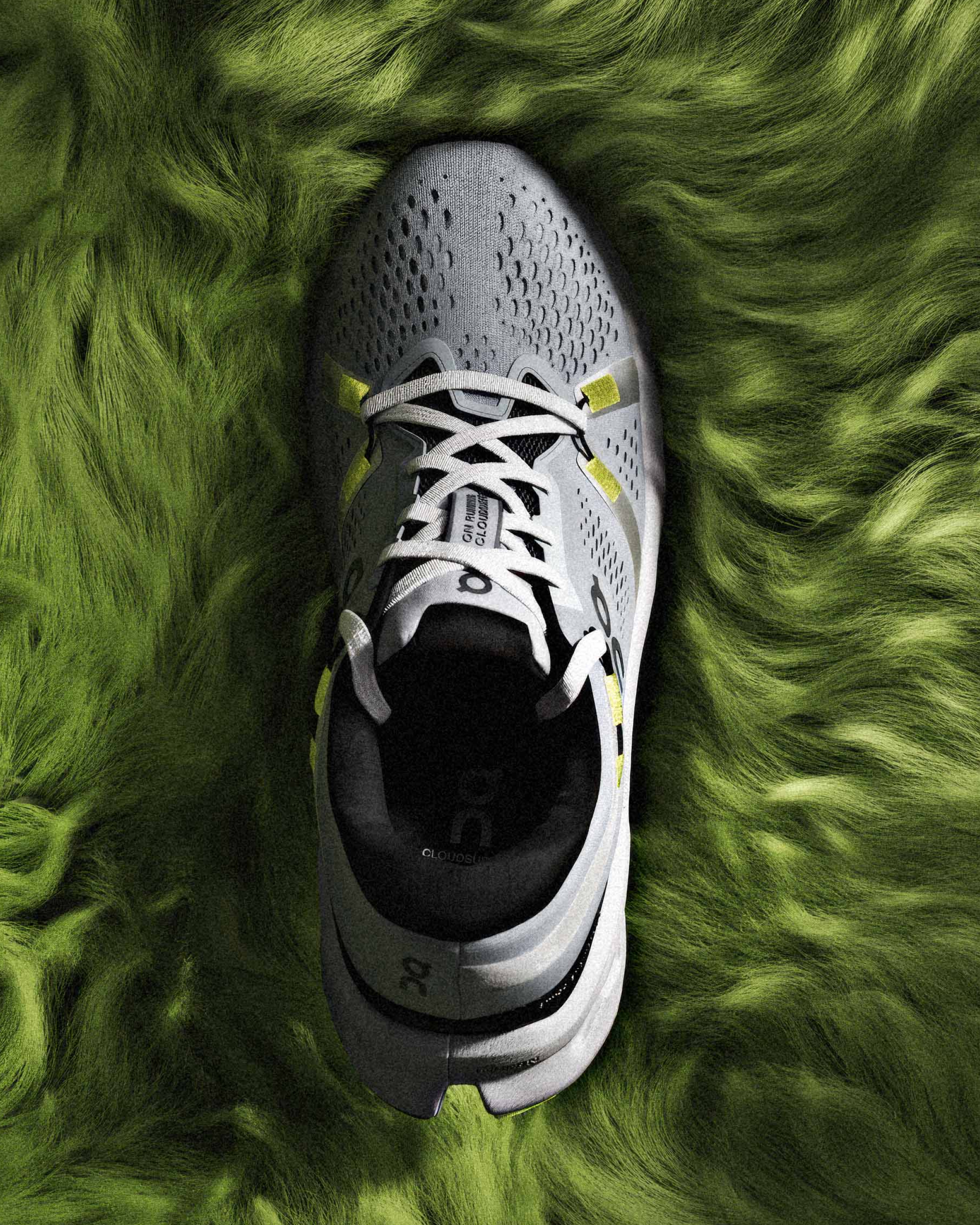 Cloudsurfer 2: Women's Highly Cushioned Road Running Shoe | On United ...