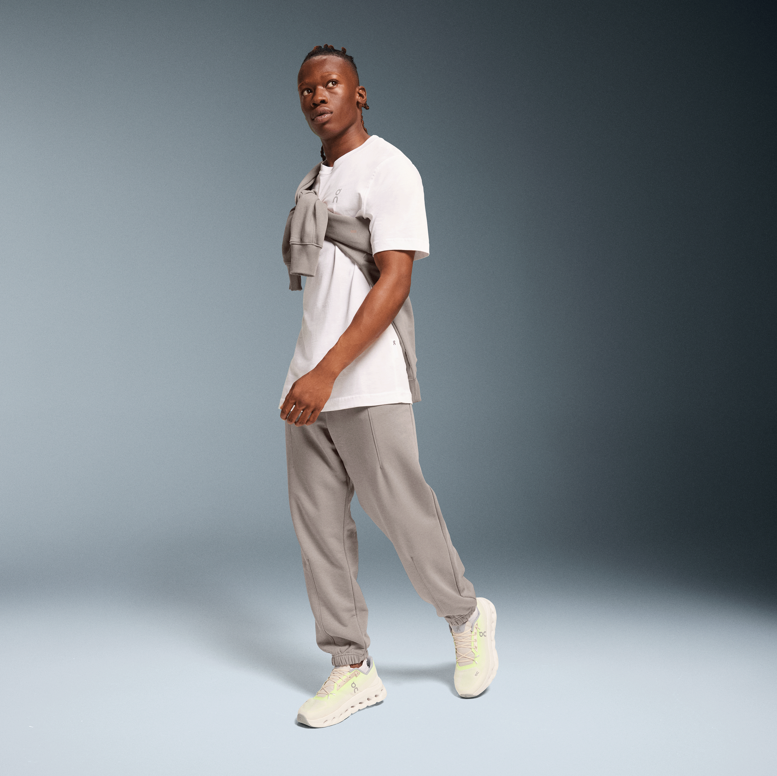 Tennis Apparel: Men's Performance & Lifestyle Clothes | On United States