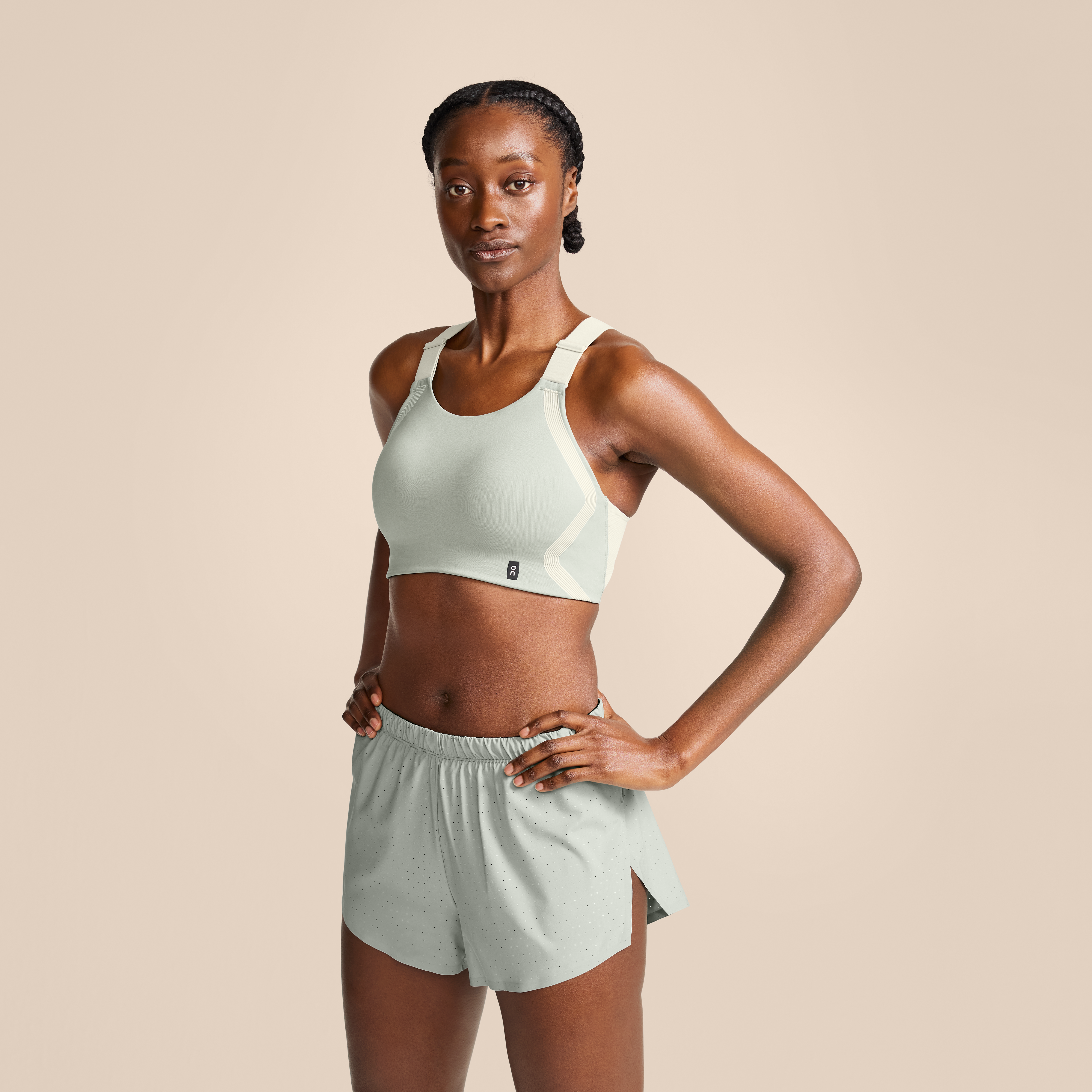 Women's Race Crop | Black | On United States