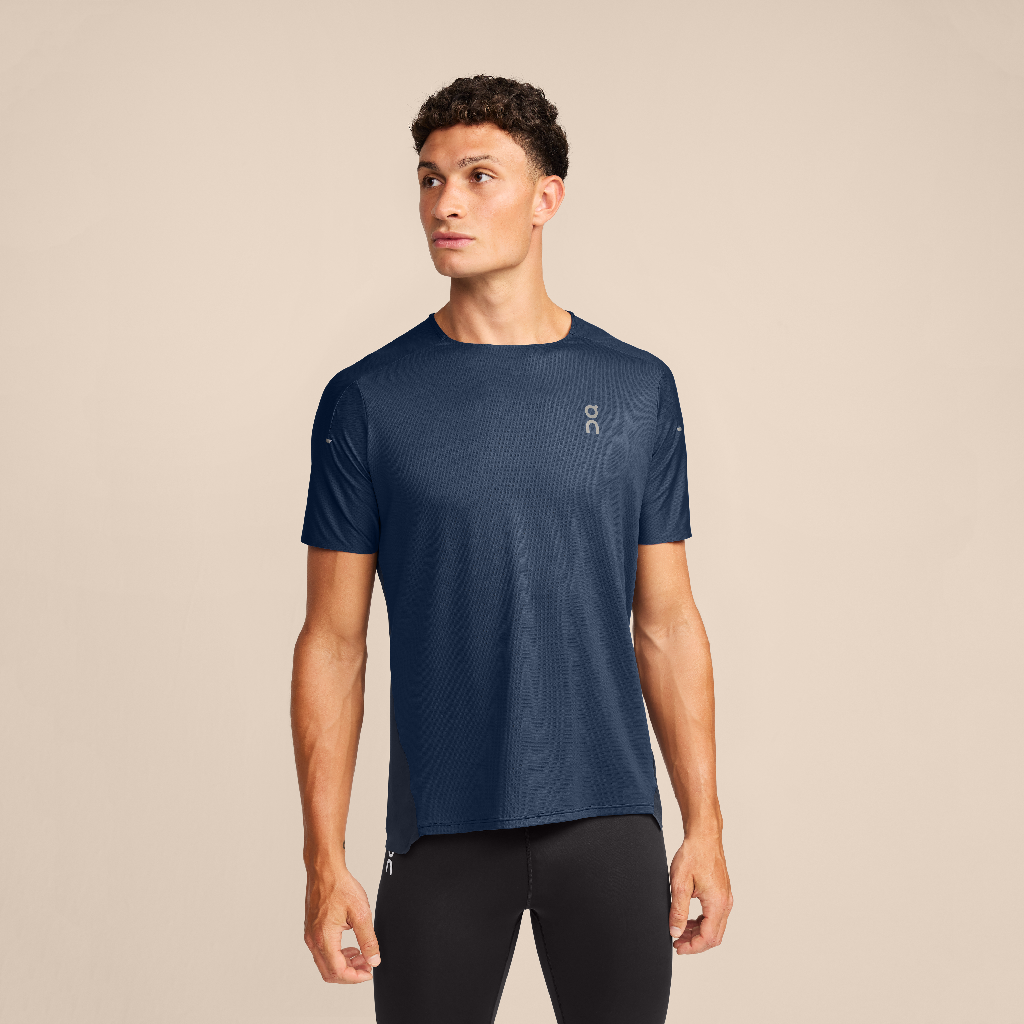 Performance Apparel & Clothing | On United States