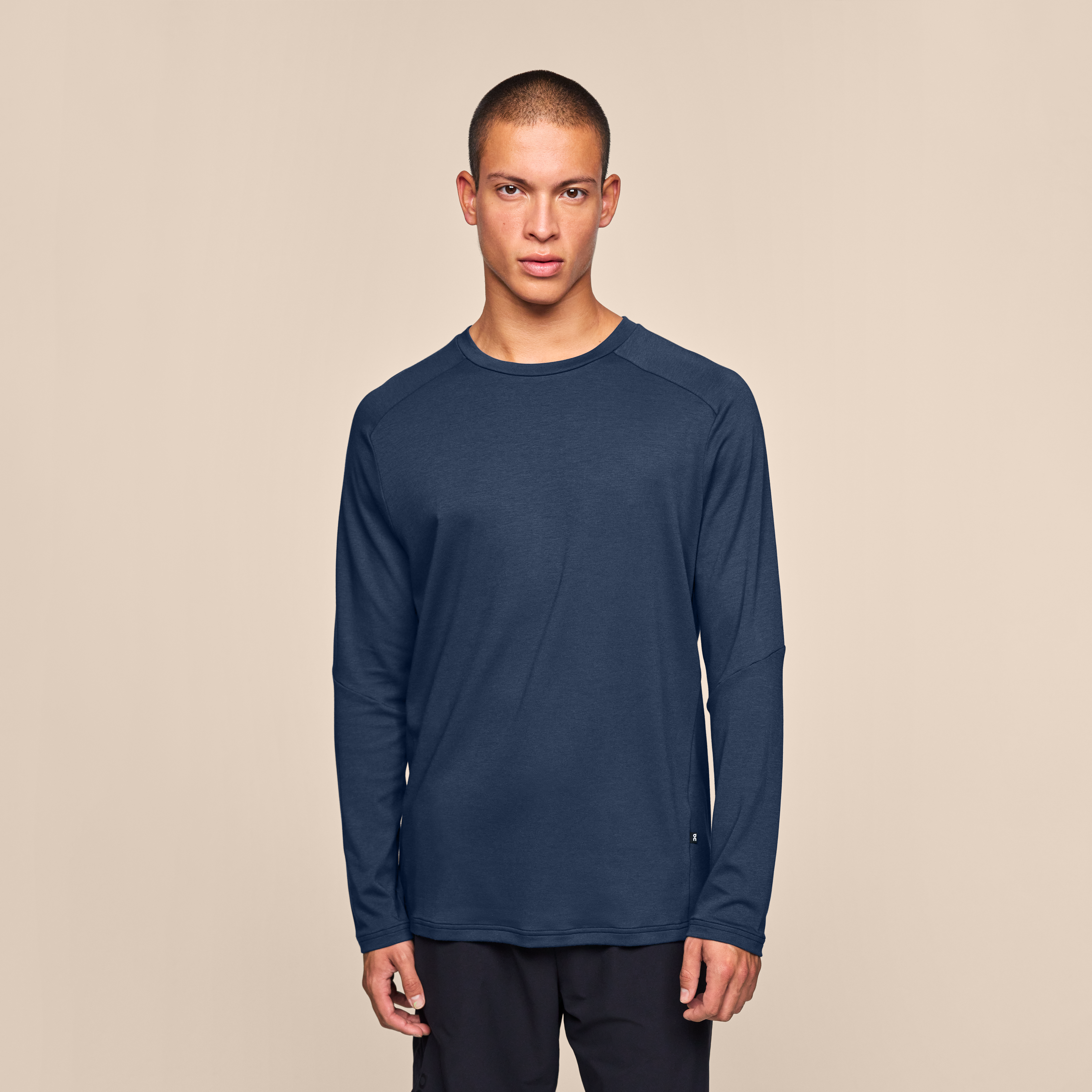 Gym Apparel and Training Clothes for Men | On Japan