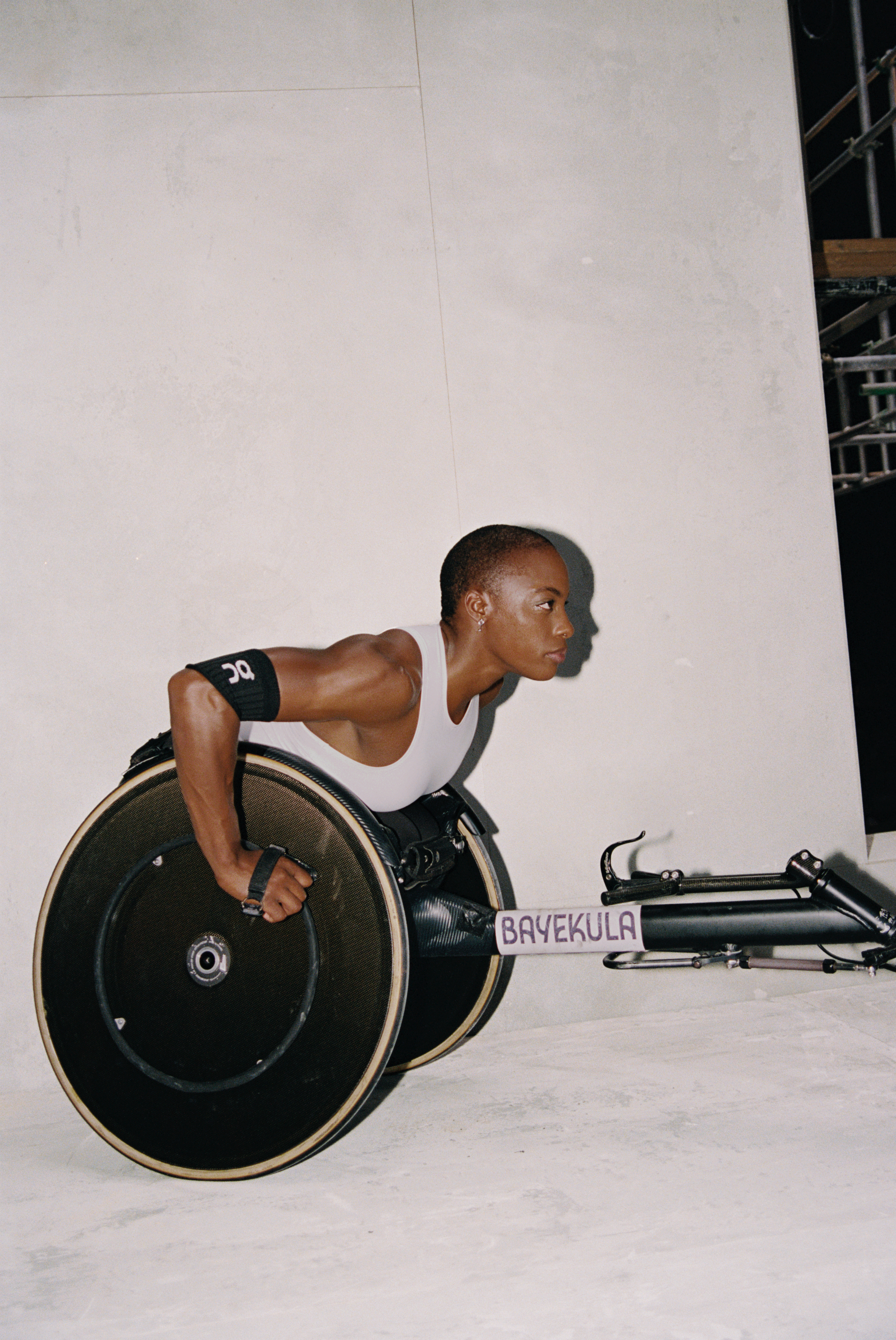 Behind the scenes of THE BODY IS ART, a project by FKA twigs and On ...