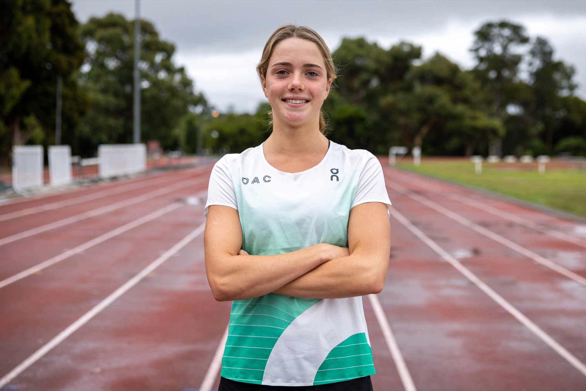 Claudia Hollingsworth | On Australia