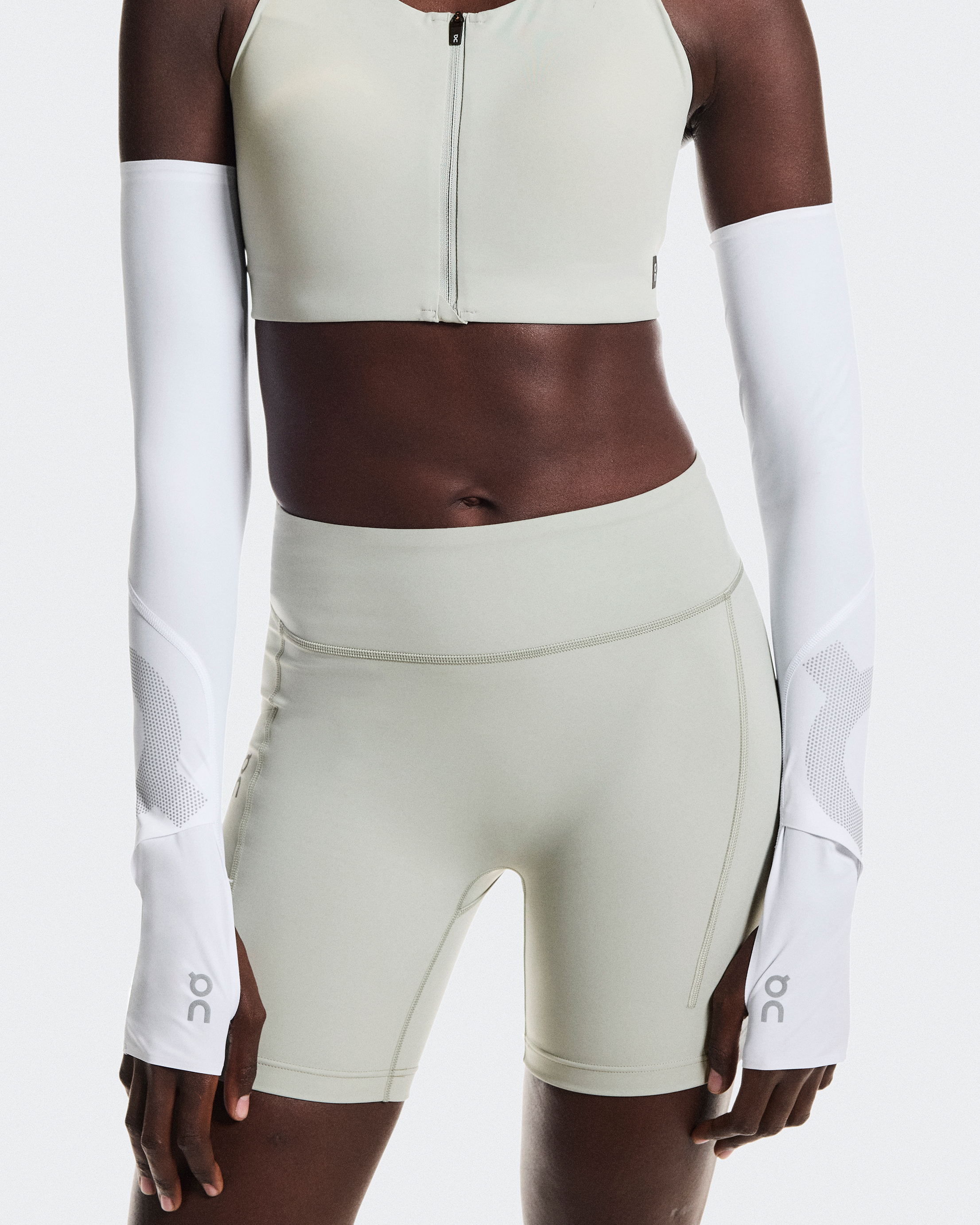 Solar Arm Sleeves | Branco | On Brasil