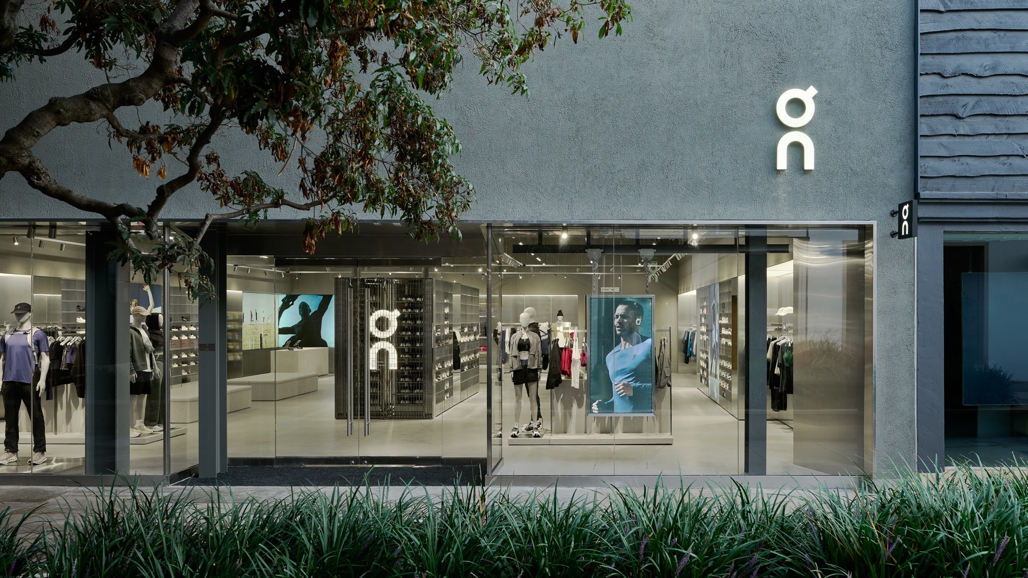 Boutique On Palo Alto Stanford | On Belgique